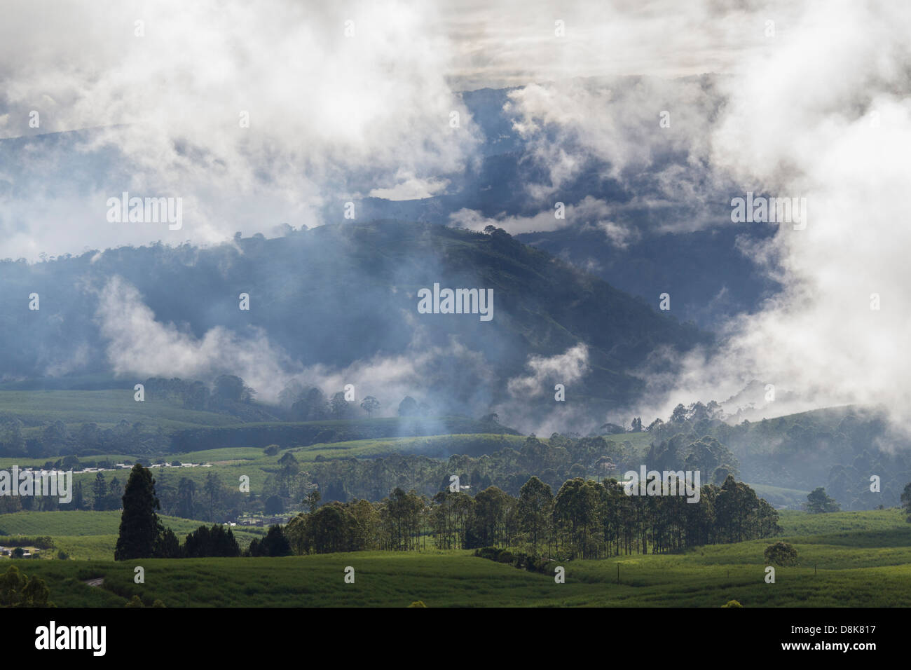 Morning clouds valle central hi-res stock photography and images - Alamy