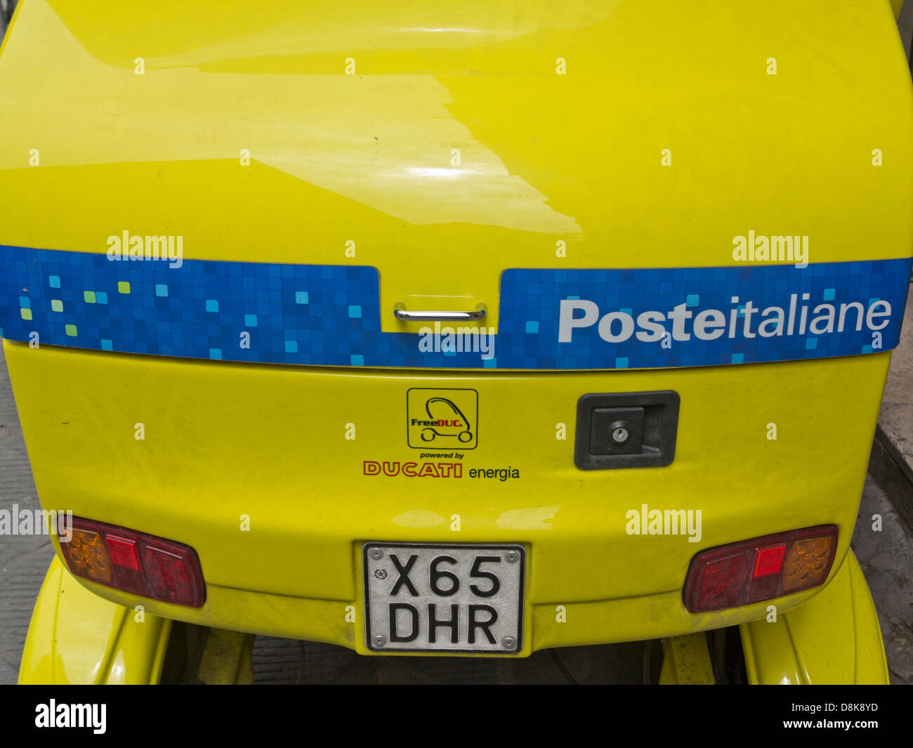 Post office electric car in Pisa, Italy Stock Photo - Alamy