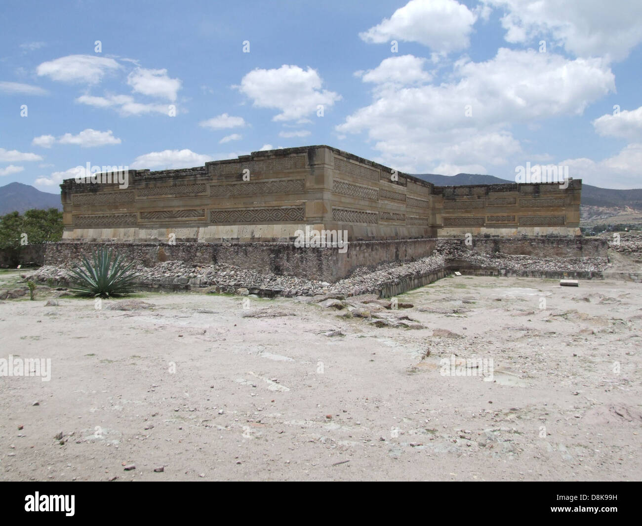 Mitla tomb hi-res stock photography and images - Alamy