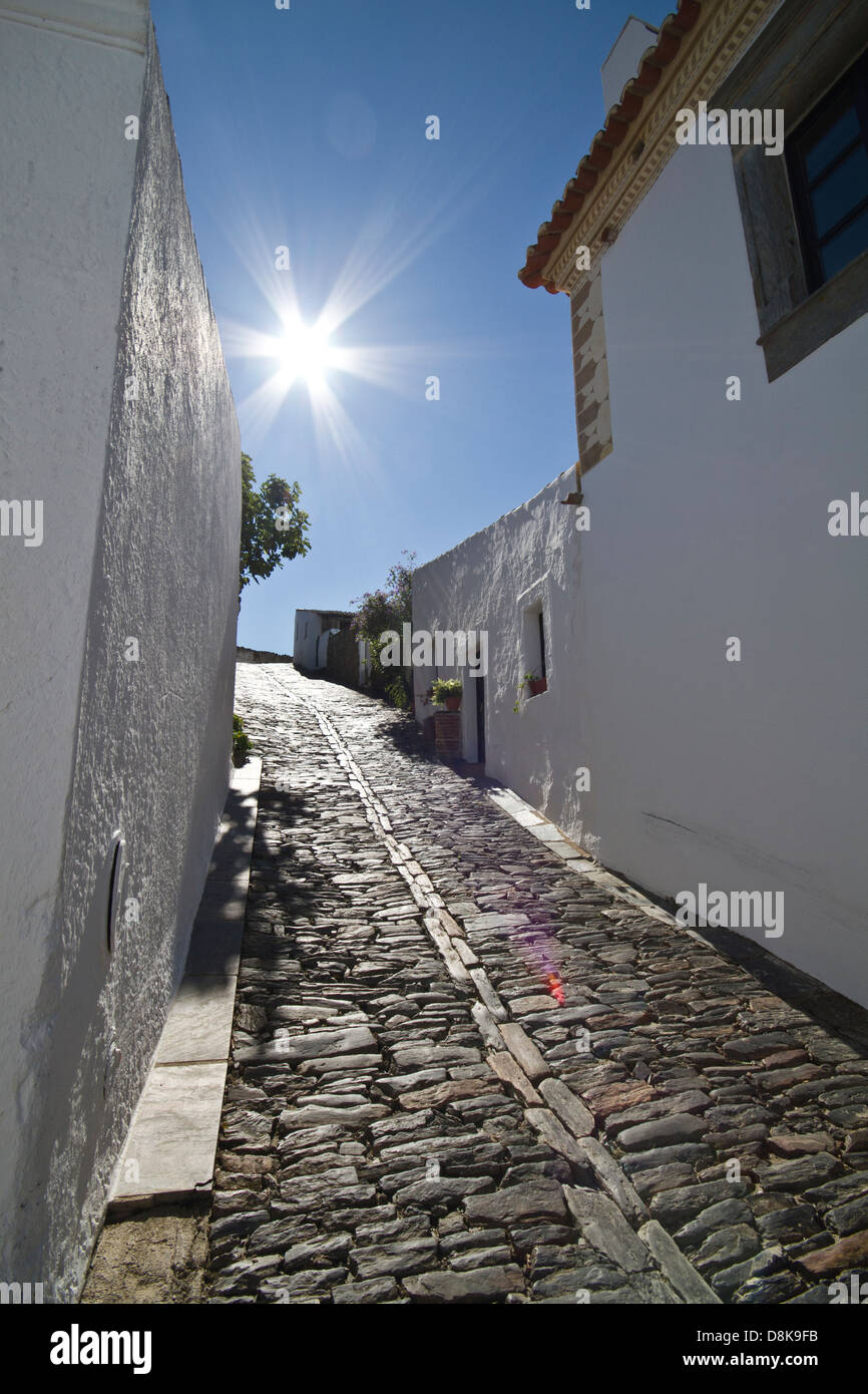 A beautiful sunny passageway in Monasaraz. Alentejo, Portugal Stock ...
