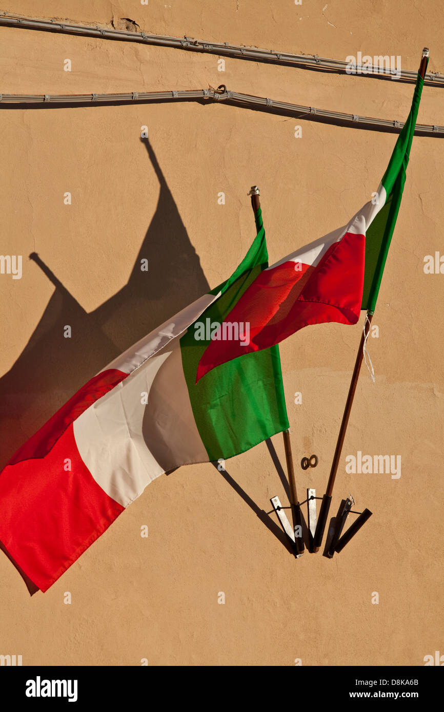 Italian flags hi-res stock photography and images - Alamy