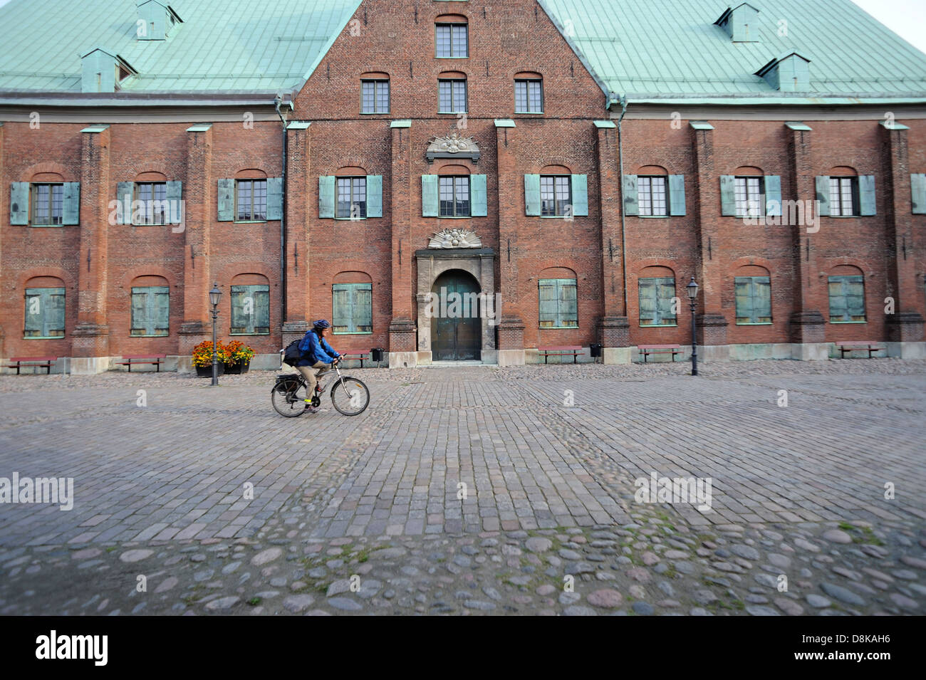 Old armory building hi-res stock photography and images - Alamy
