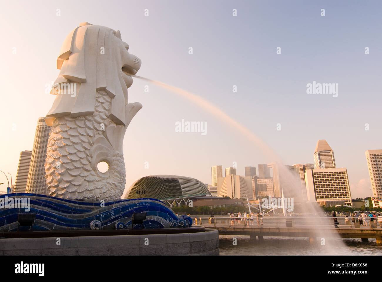 merlion in singapore Stock Photo - Alamy