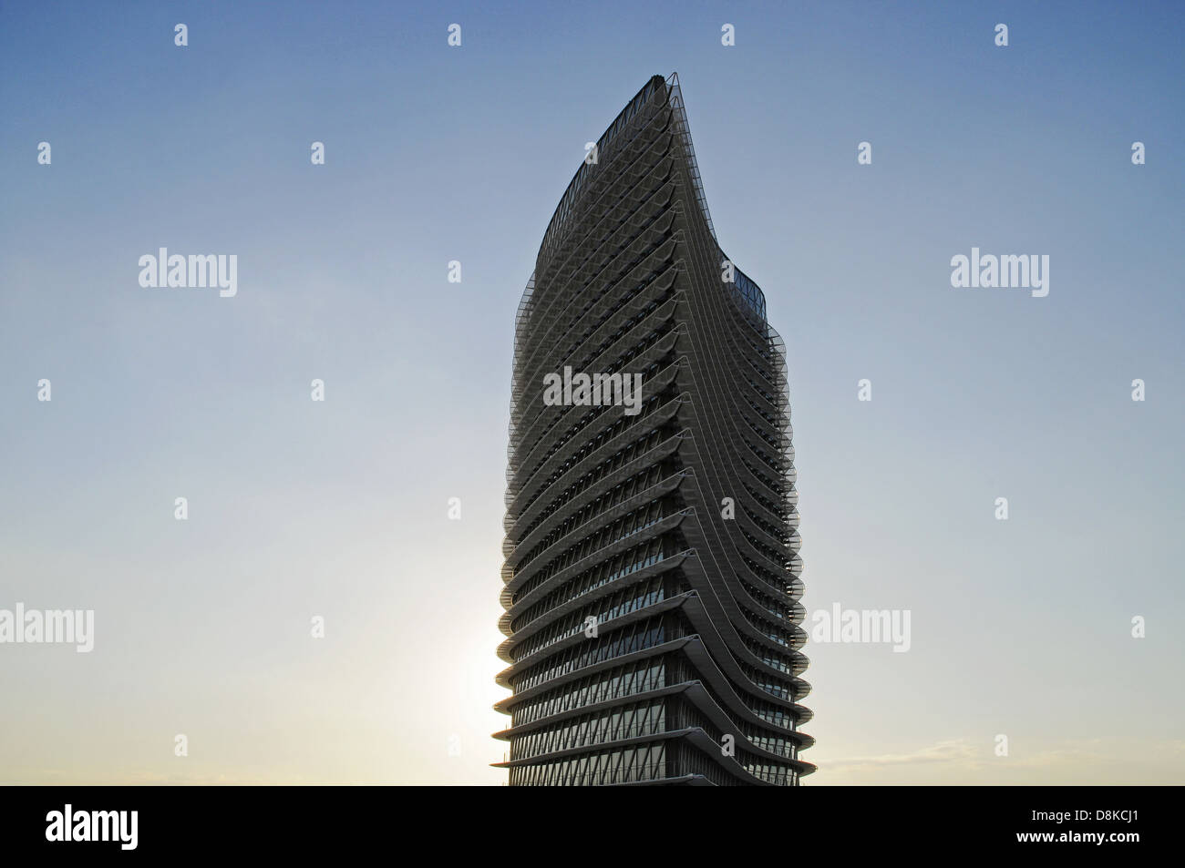 Moderne spanische architektur hi-res stock photography and images - Alamy