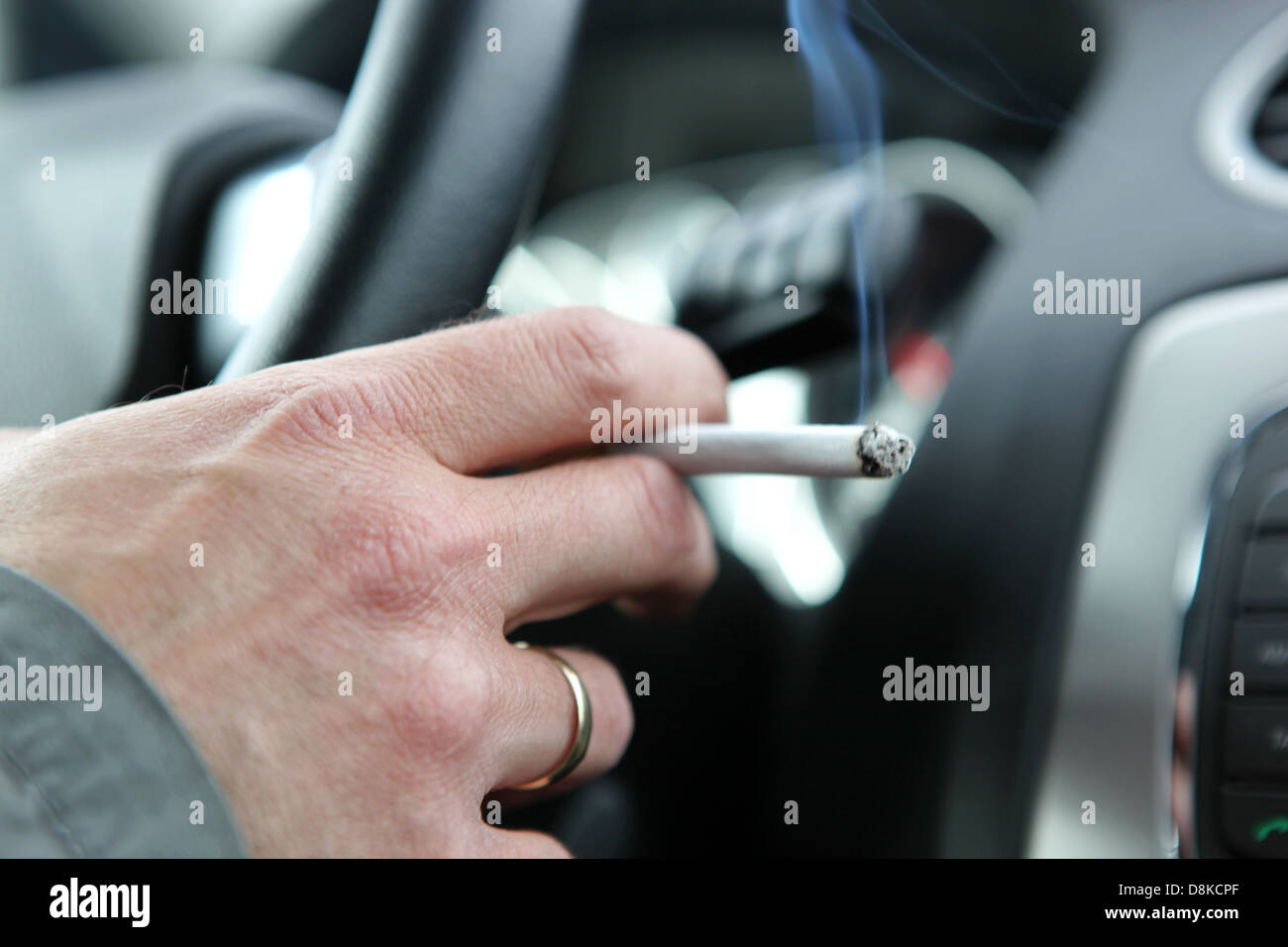 Smoking car hi-res stock photography and images - Alamy