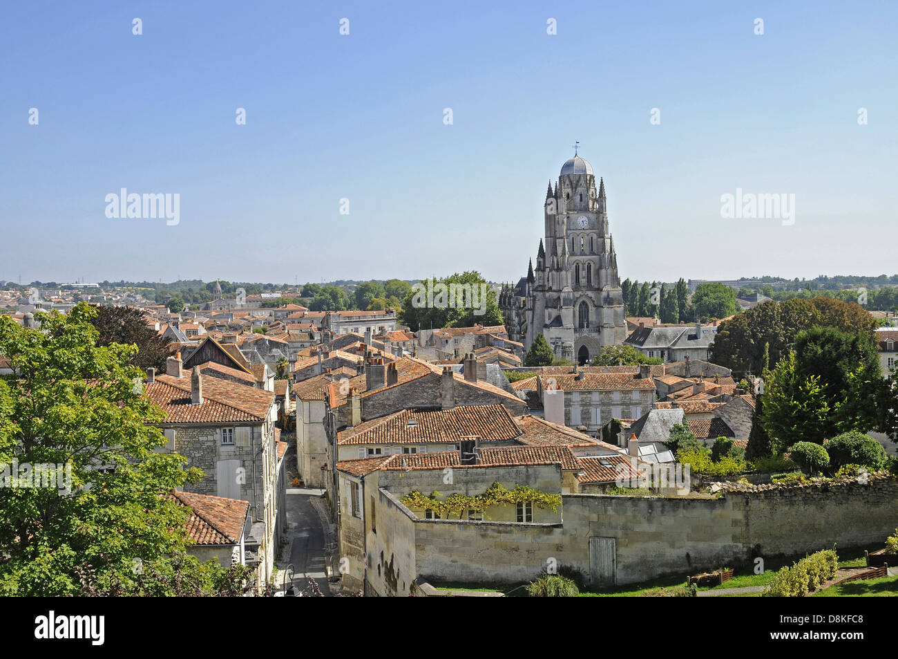 Saint pierre ansicht hi-res stock photography and images - Alamy