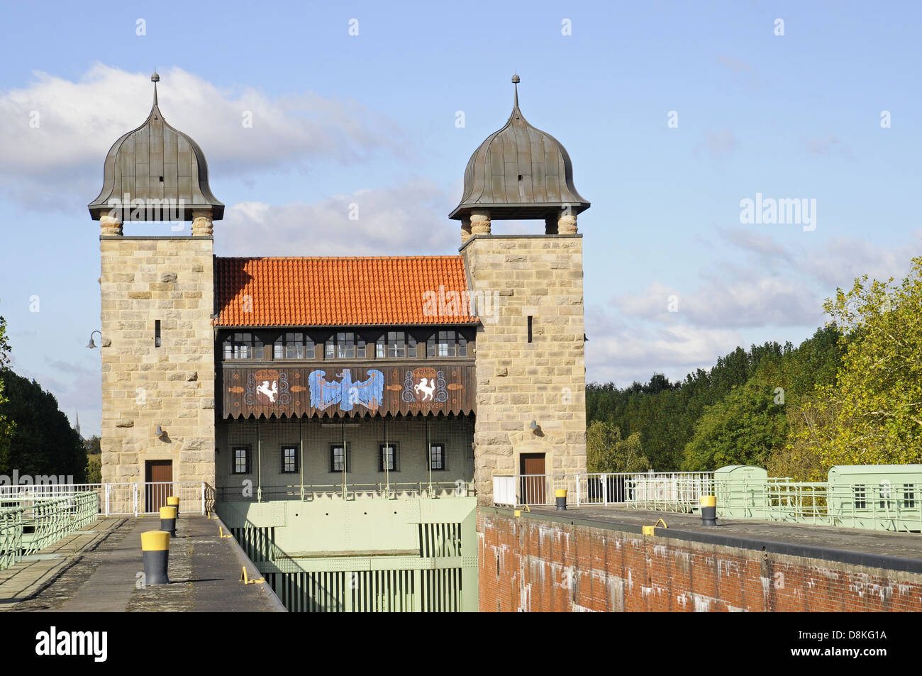 Shaft lock hi-res stock photography and images - Alamy