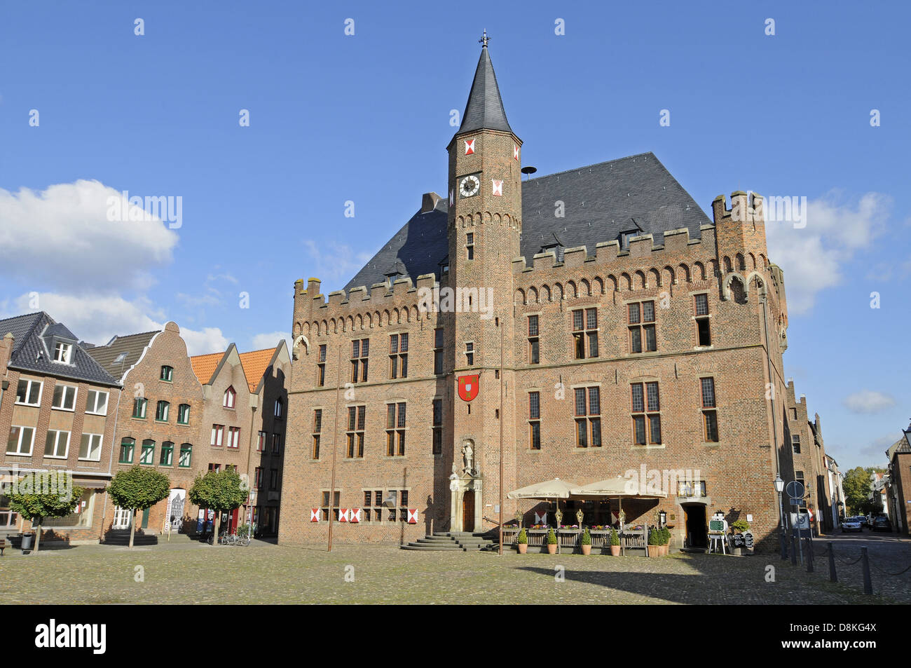 Gothic Town Hall Stock Photo - Alamy