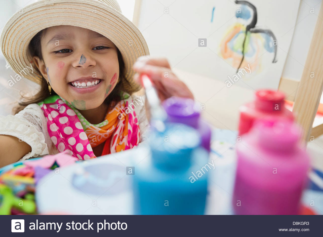 Interior paints hi-res stock photography and images - Alamy