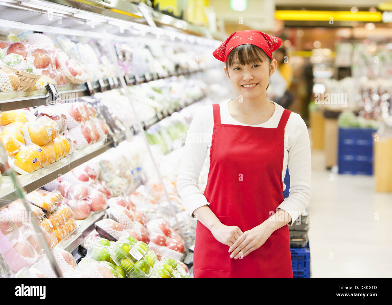 Grocery store staff Stock Photo - Alamy