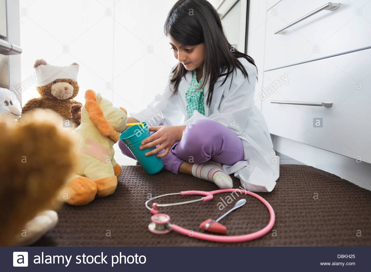 Playing Doctor Stock Photos & Playing Doctor Stock Images - Alamy
