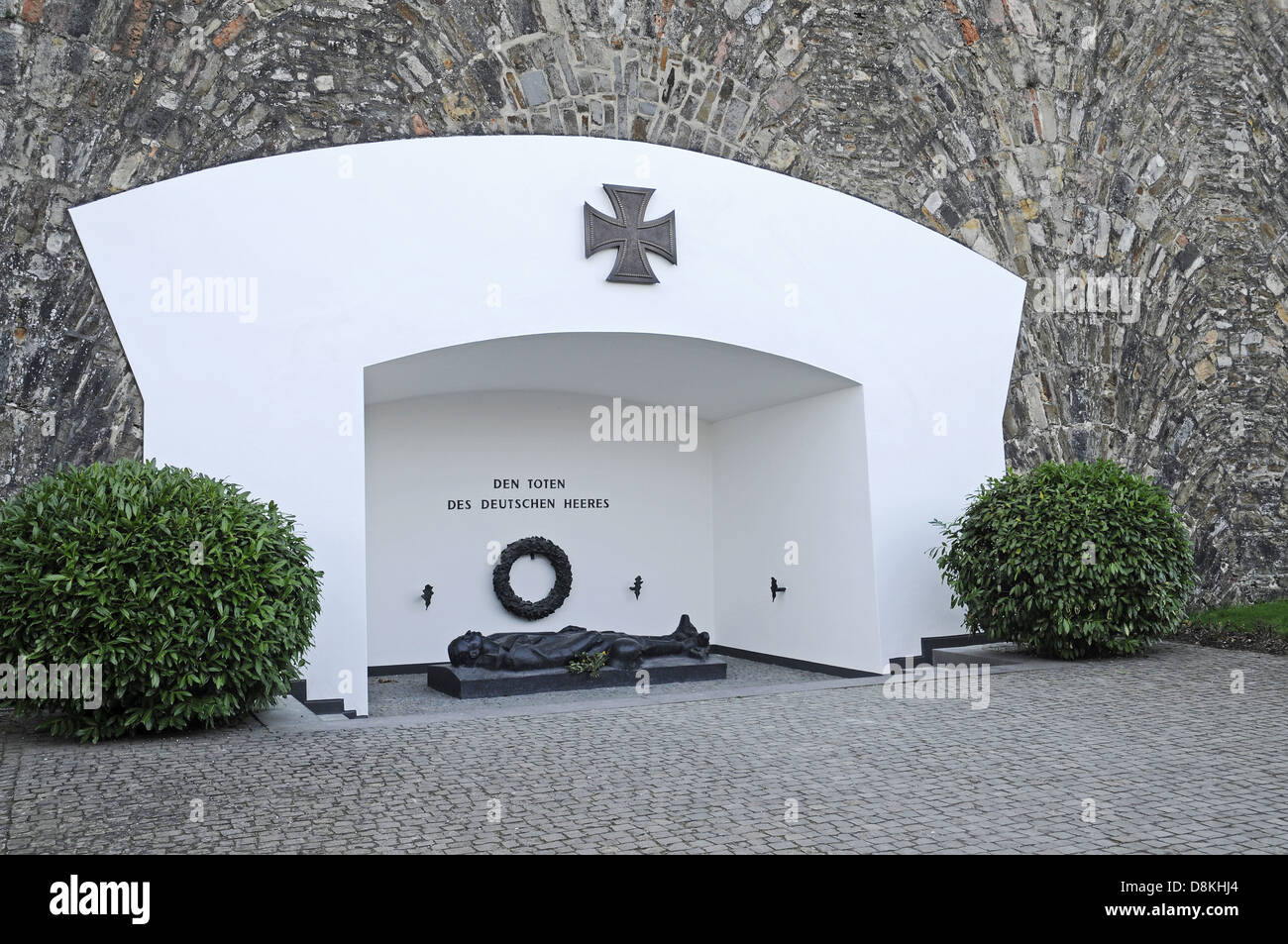 Deutsches kriegerdenkmal hi-res stock photography and images - Alamy