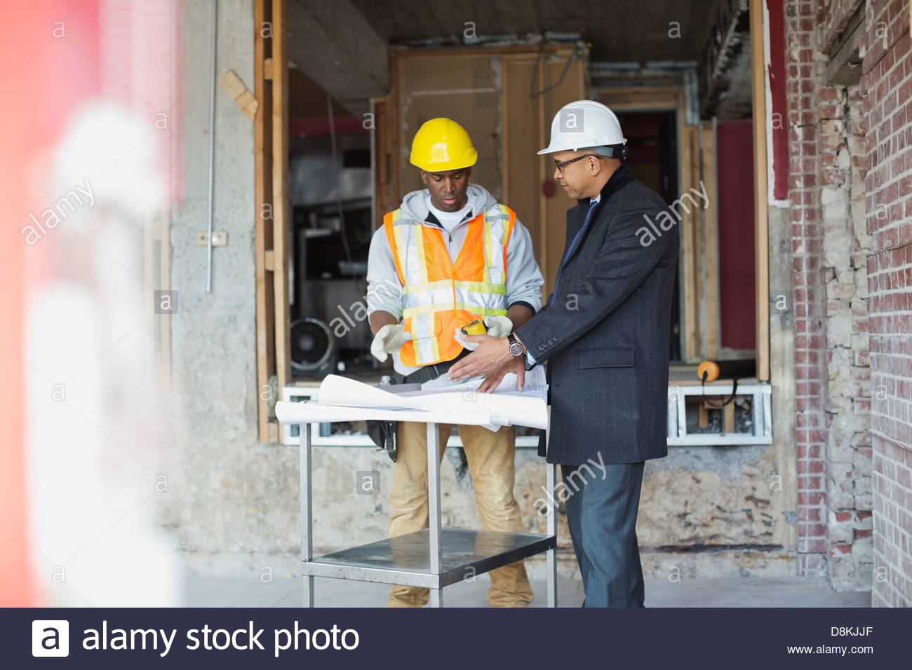 Tradesman contractor hi-res stock photography and images - Alamy