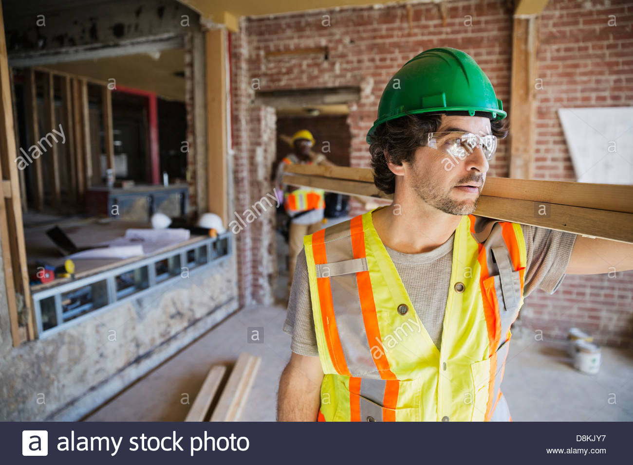 Carrying lumber hi-res stock photography and images - Alamy