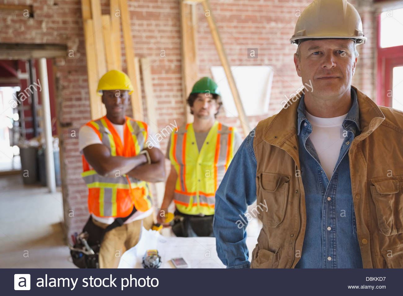 Arms trades hi-res stock photography and images - Alamy