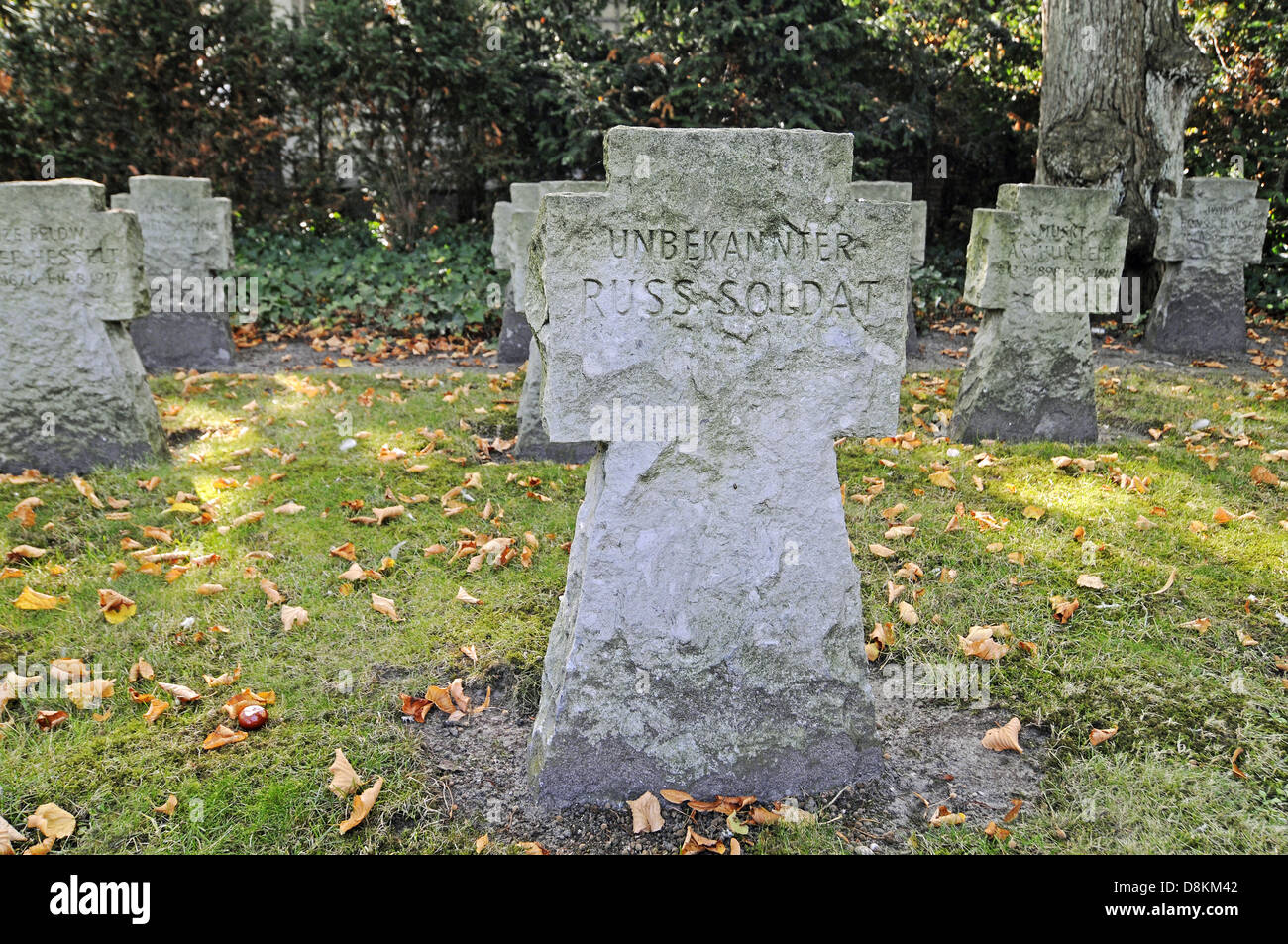Russian soldier cemetery hi-res stock photography and images - Alamy