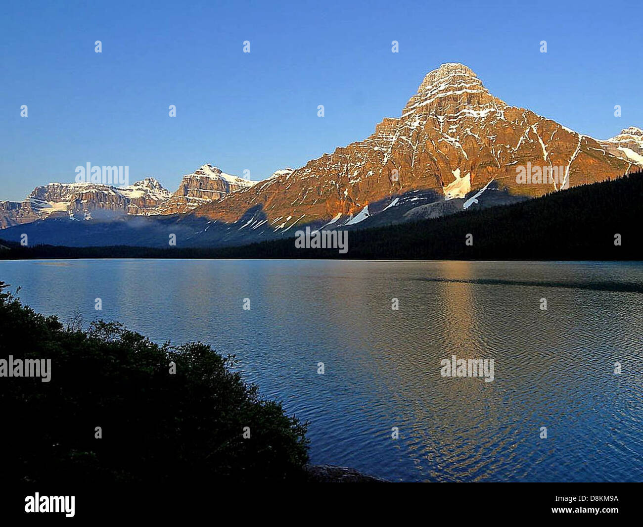 Banff national park lake Stock Photo - Alamy