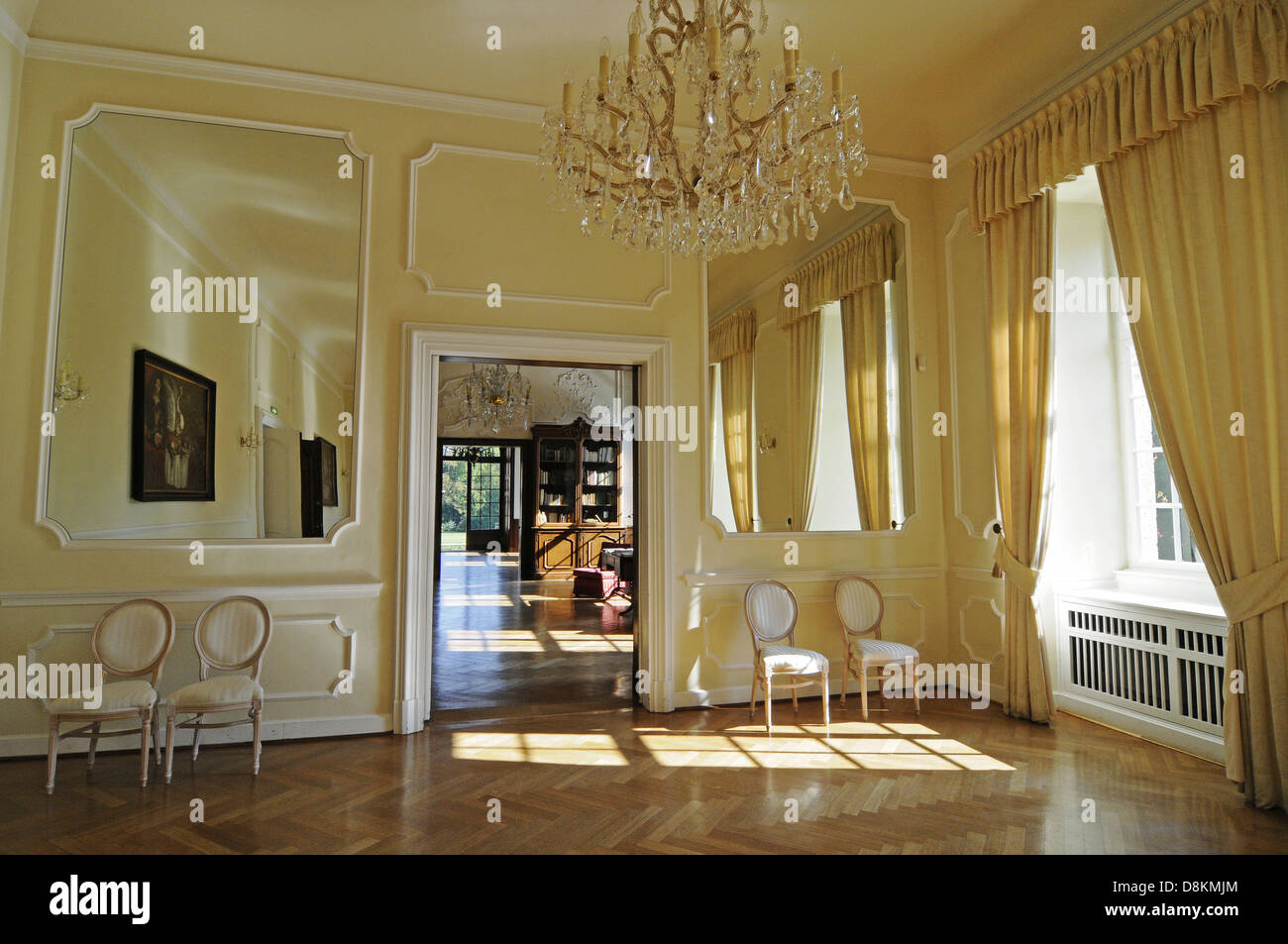 Banquet hall lounge interior design hi-res stock photography and images ...