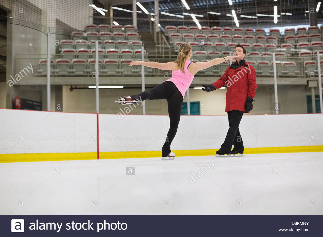 Female legs 40 hi-res stock photography and images - Alamy