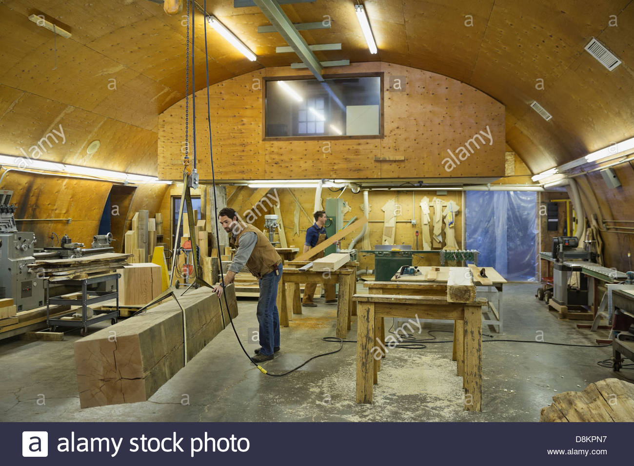 Hoist work hi-res stock photography and images - Alamy