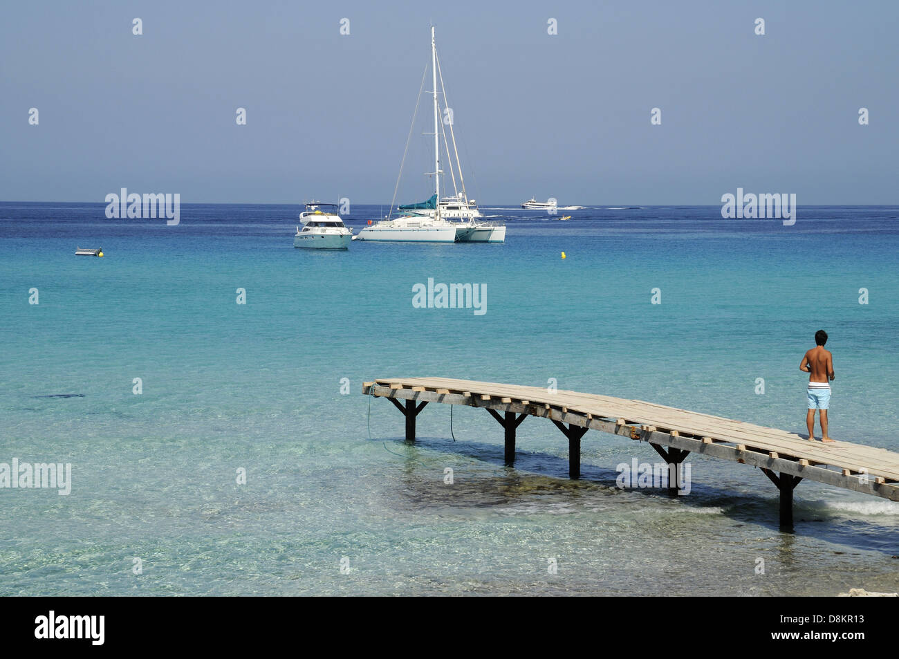 Ses boat hi-res stock photography and images - Alamy
