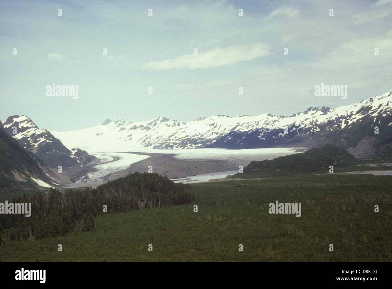 Yalik glacier and mountains scenic Stock Photo - Alamy