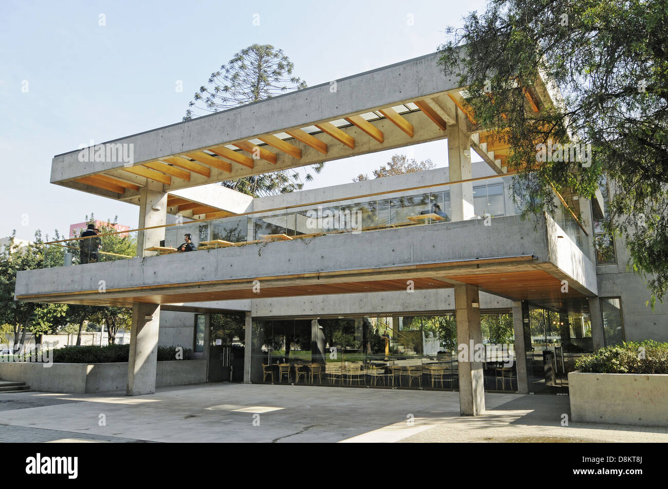 Literary cafe hi-res stock photography and images - Alamy