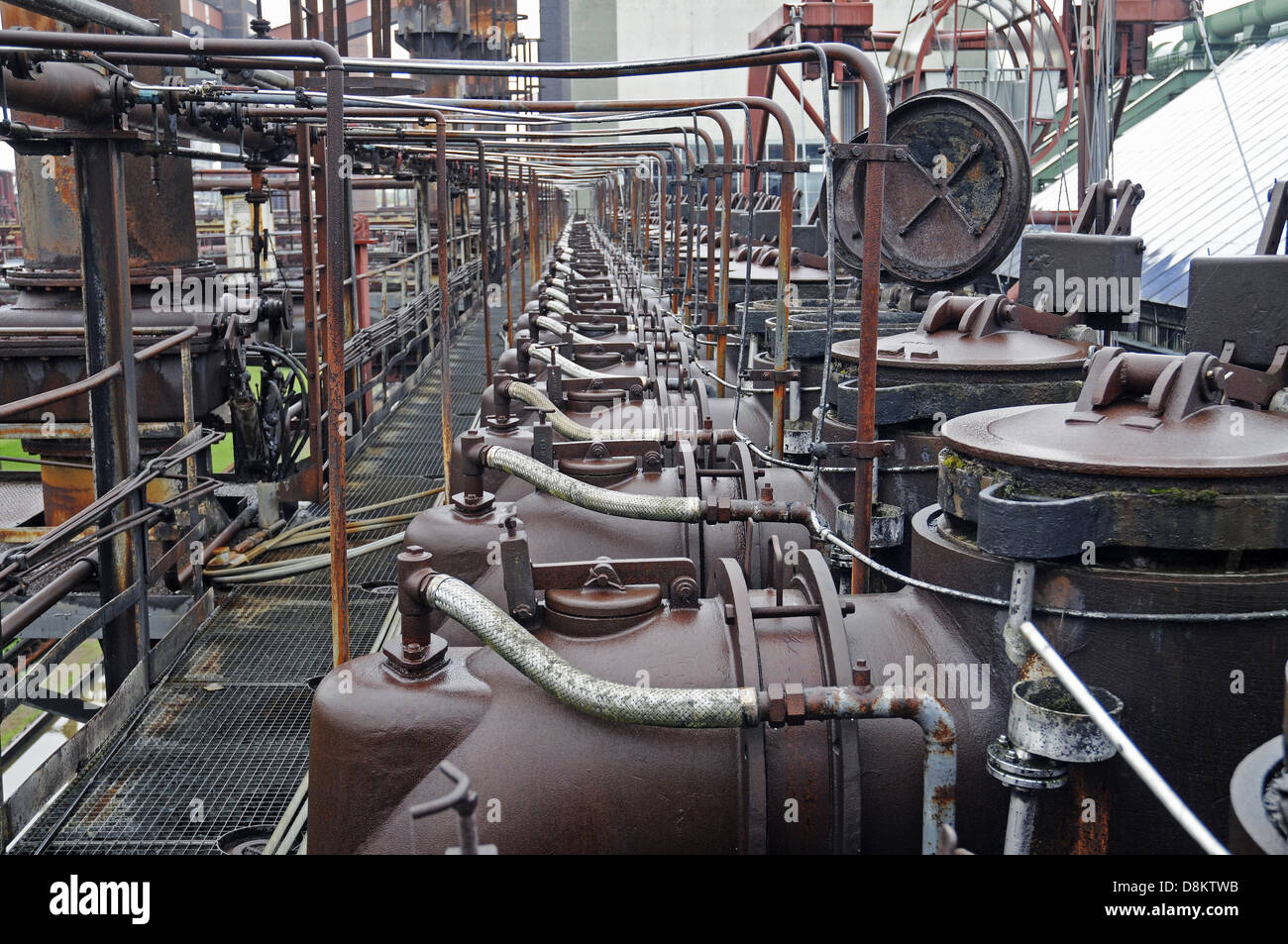 Coke factory hi-res stock photography and images - Alamy