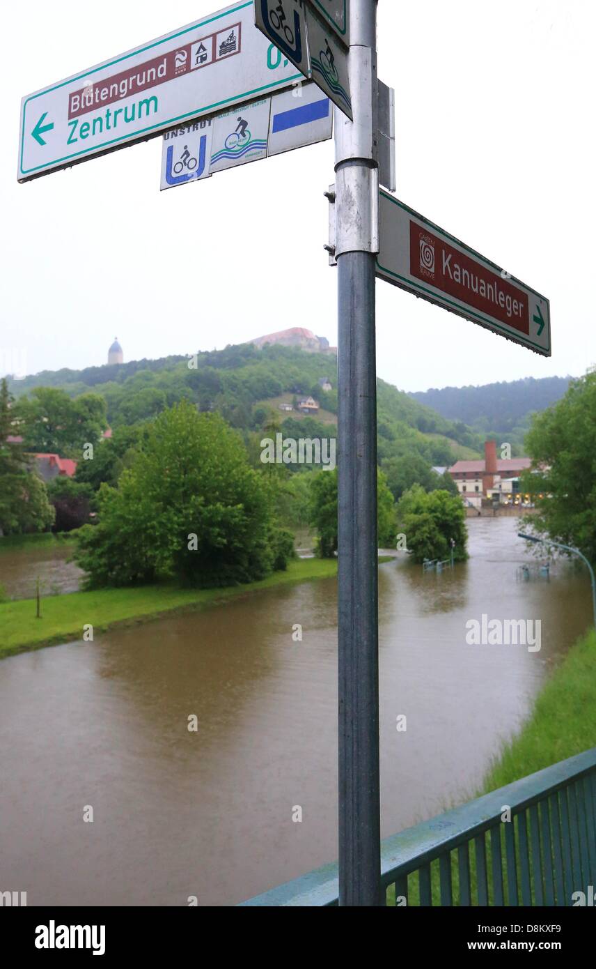 View of the flooded river Unstrut in Freyburg, Germany, 30 May 2013 ...