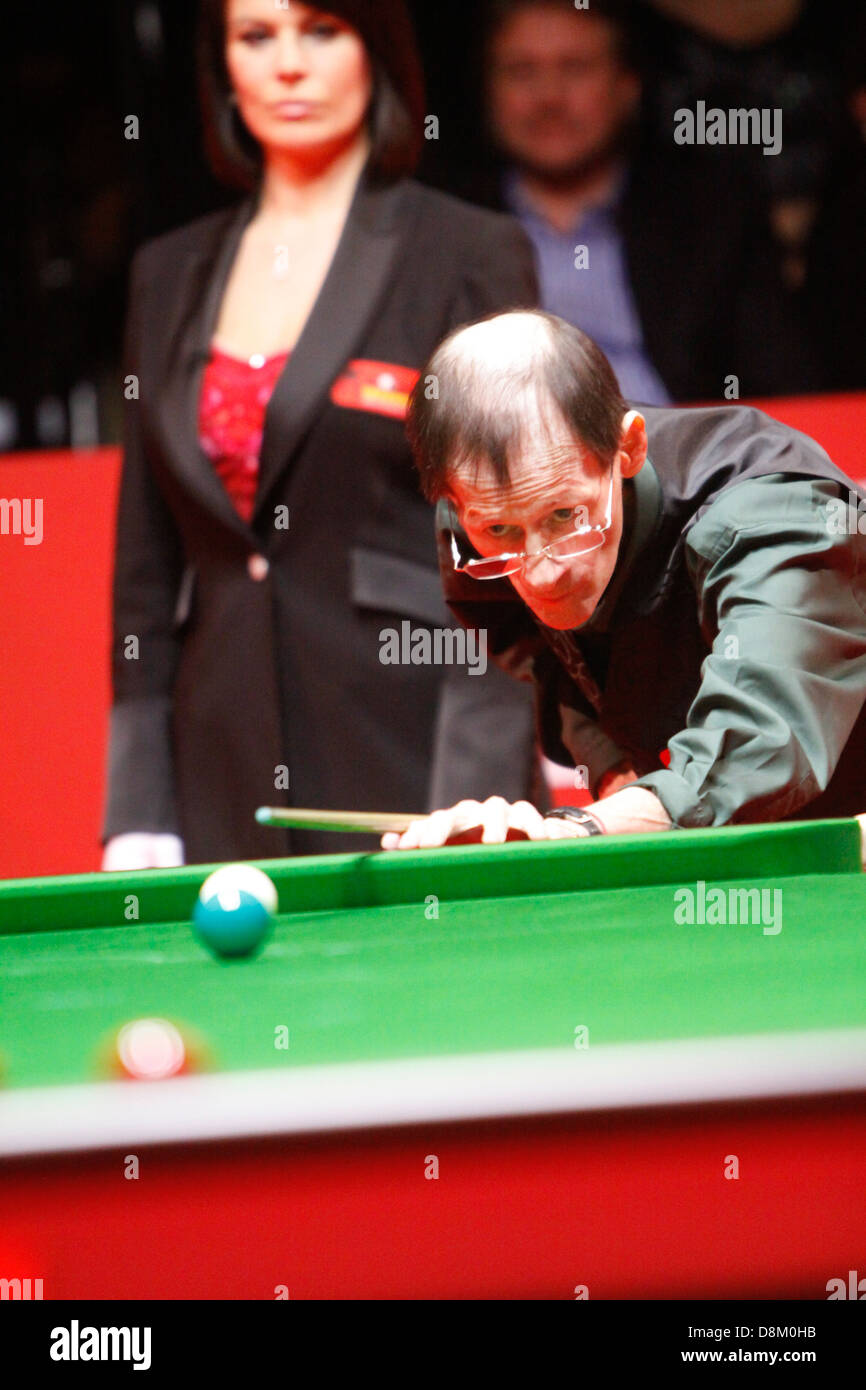 Alex Higgins Snooker High Resolution Stock Photography and Images - Alamy