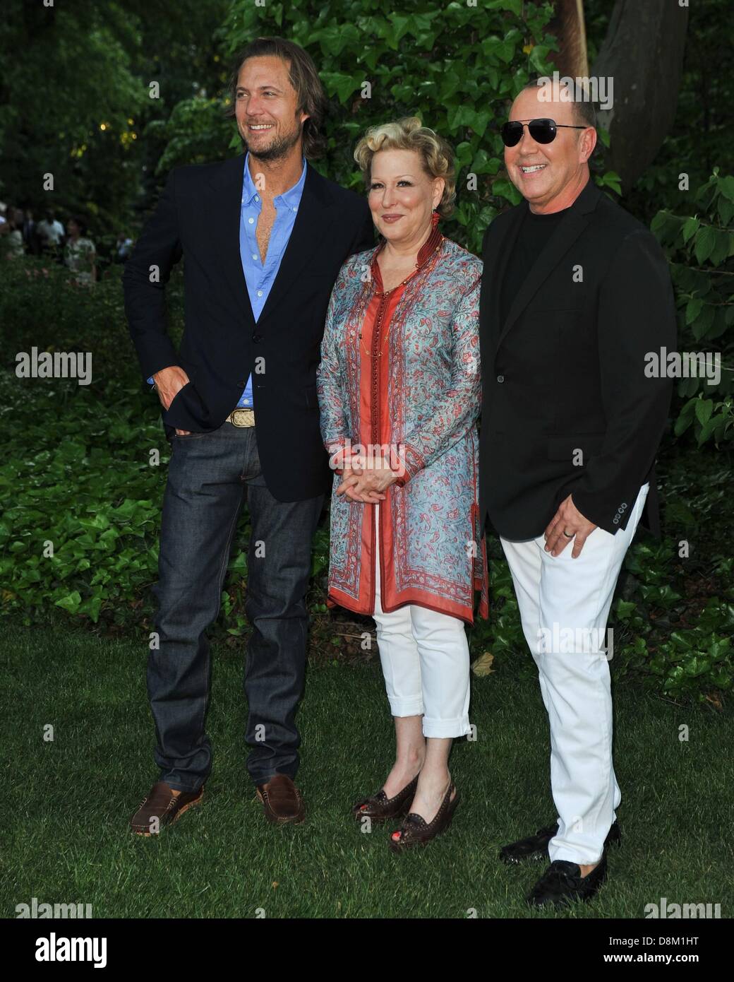New York, USA. 30th May 2013. Lance LePere, Bette Midler, Michael Kors ...