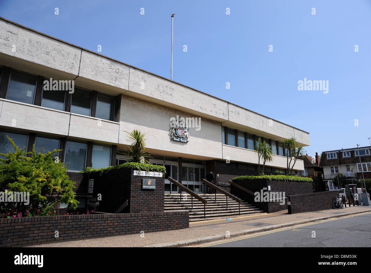 Hove courtroom hi-res stock photography and images - Alamy