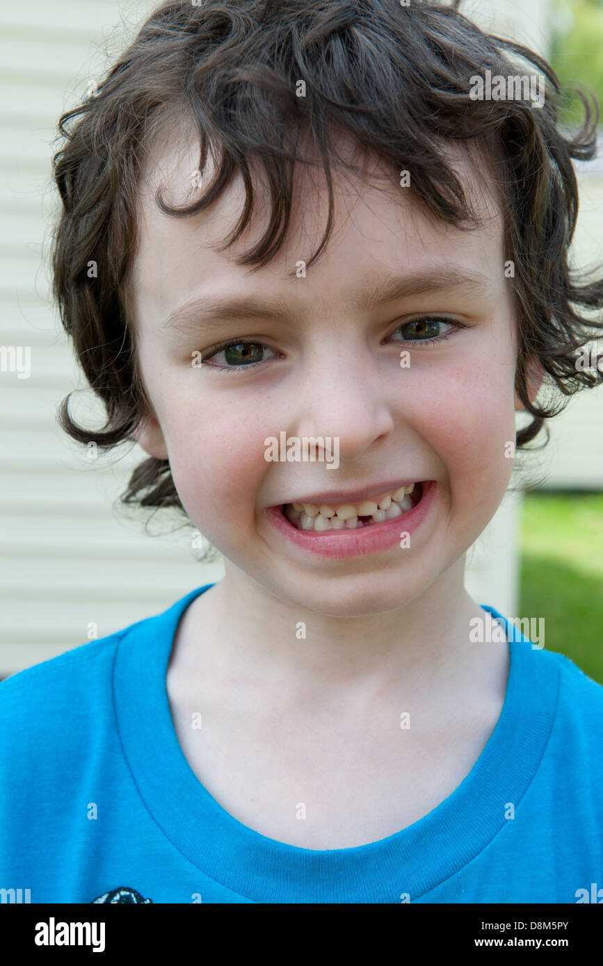Boy smiling, portrait Stock Photo - Alamy