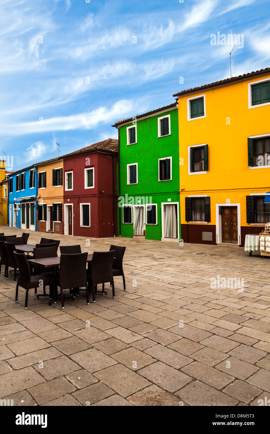 Colorful buildings italy hi-res stock photography and images - Alamy