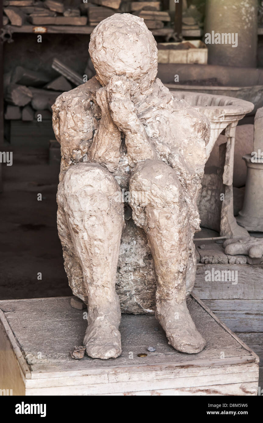 body shapes of victims after the vesuvius eruptions, Pompeii, Italy ...