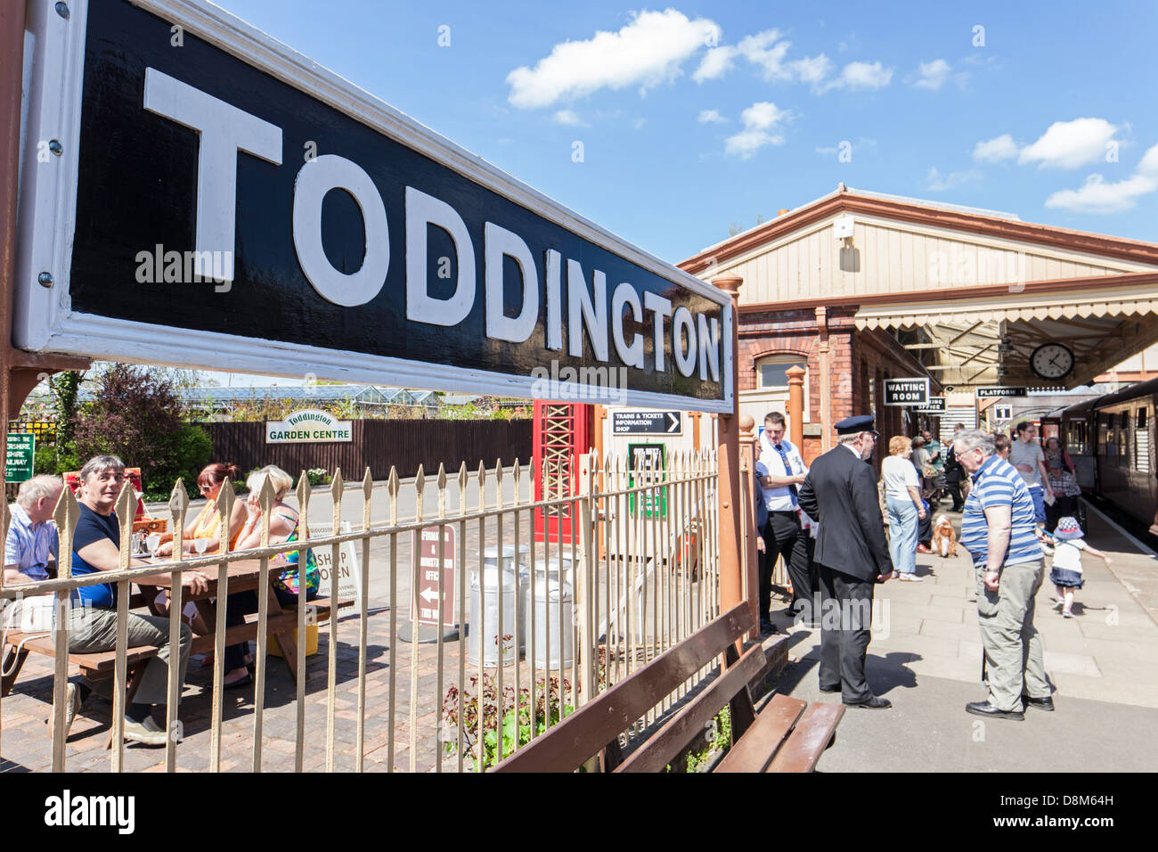 Toddington Railway Station near Winchcombe, Gloucestershire, England ...