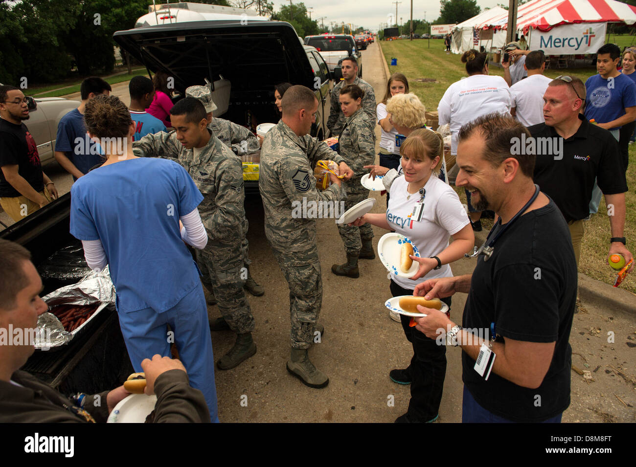 The Oklahoma tornado relief efforts were supported by the Air National ...