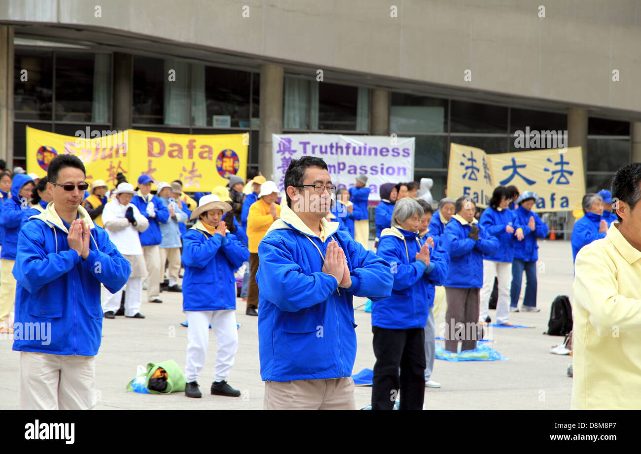 China supporters hi-res stock photography and images - Alamy