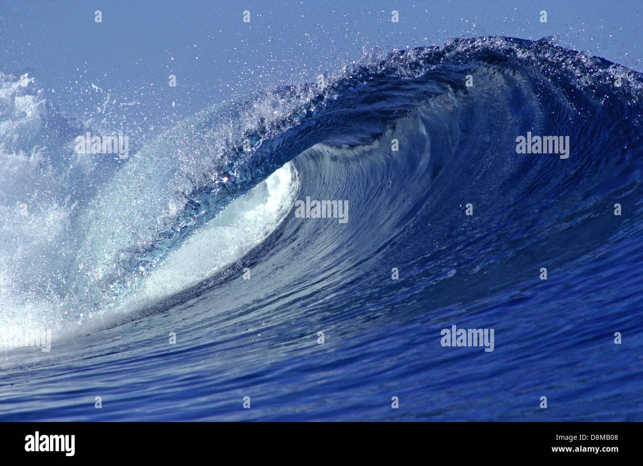 A view from within the barrel of an ocean wave Stock Photo - Alamy