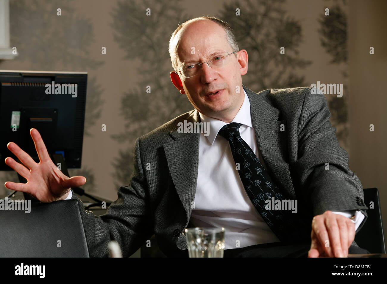 John leighton hi-res stock photography and images - Alamy