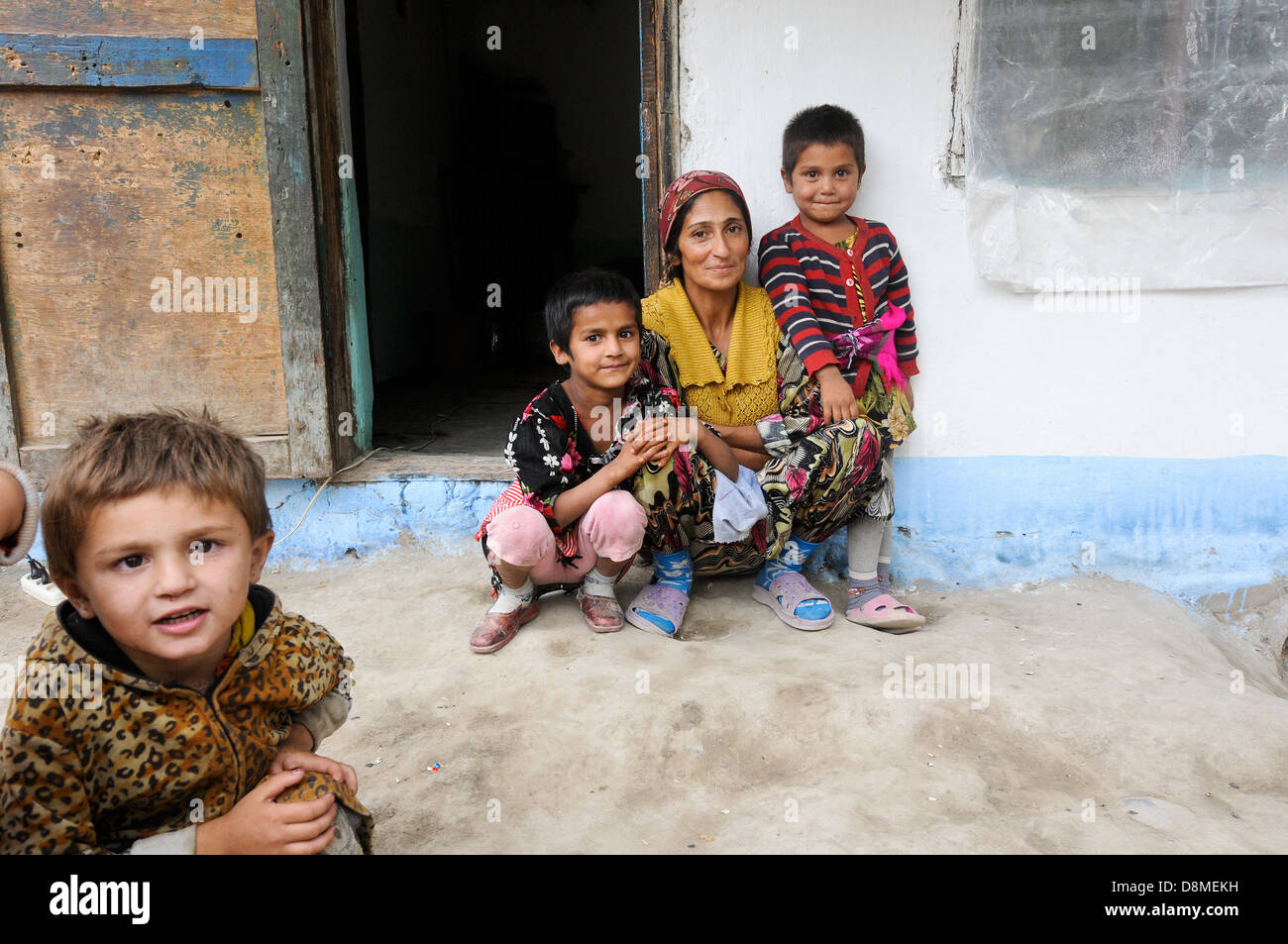 Gypsies children hi-res stock photography and images - Alamy