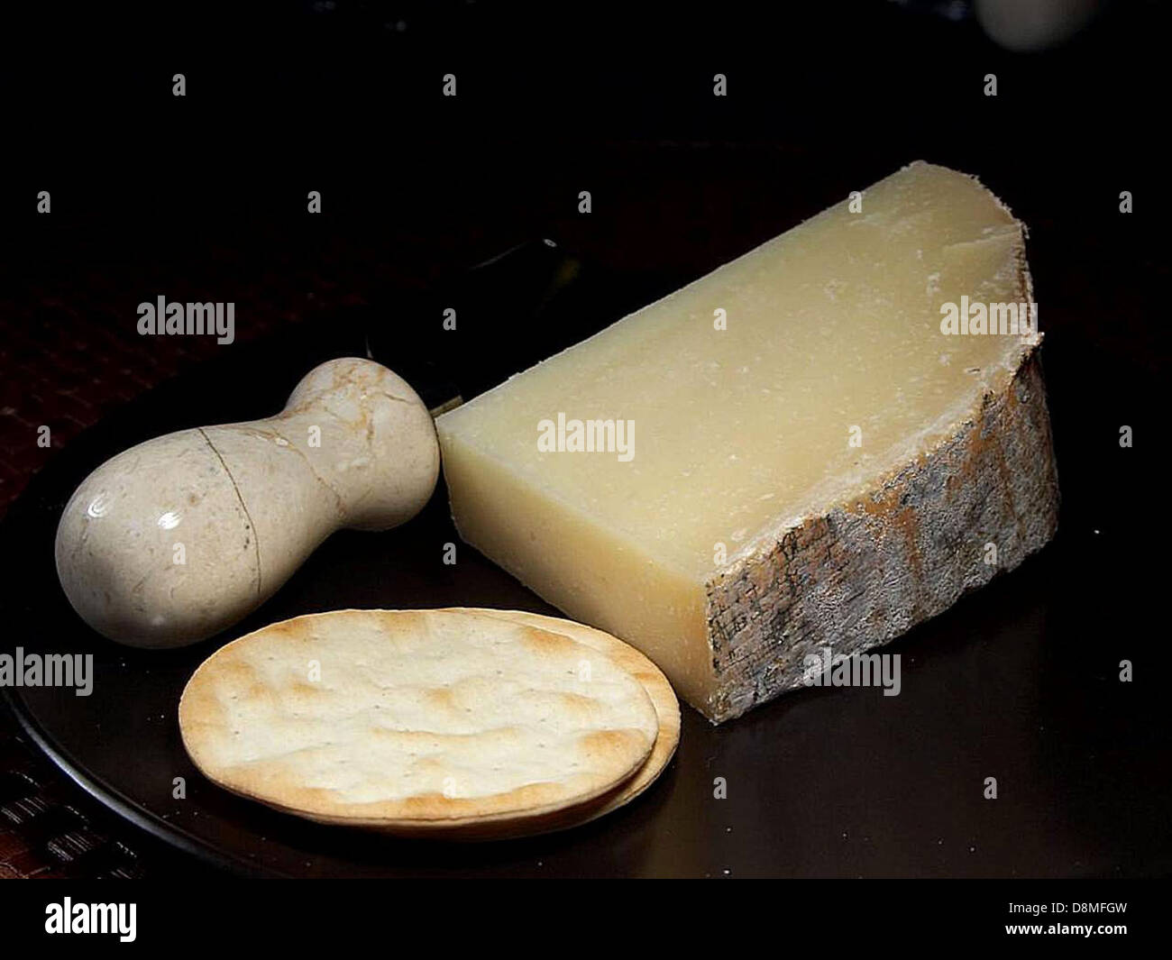 San Joaquin Gold cheese is a semi-firm, cow's milk cheese produced in ...