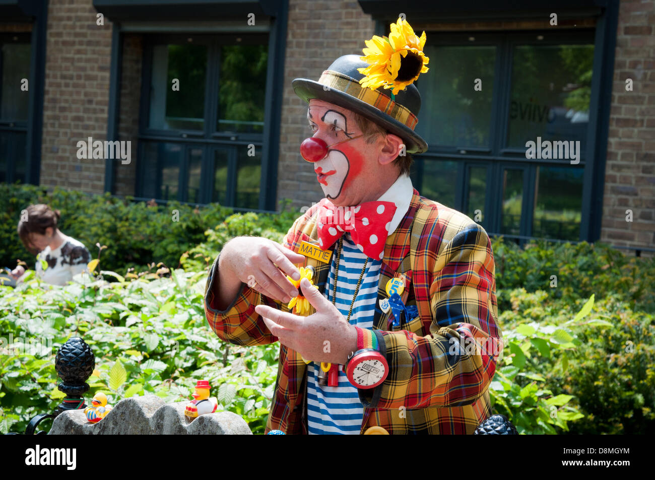 London, England UK. 31st May 2013. Mattie the clown at the graveside of ...
