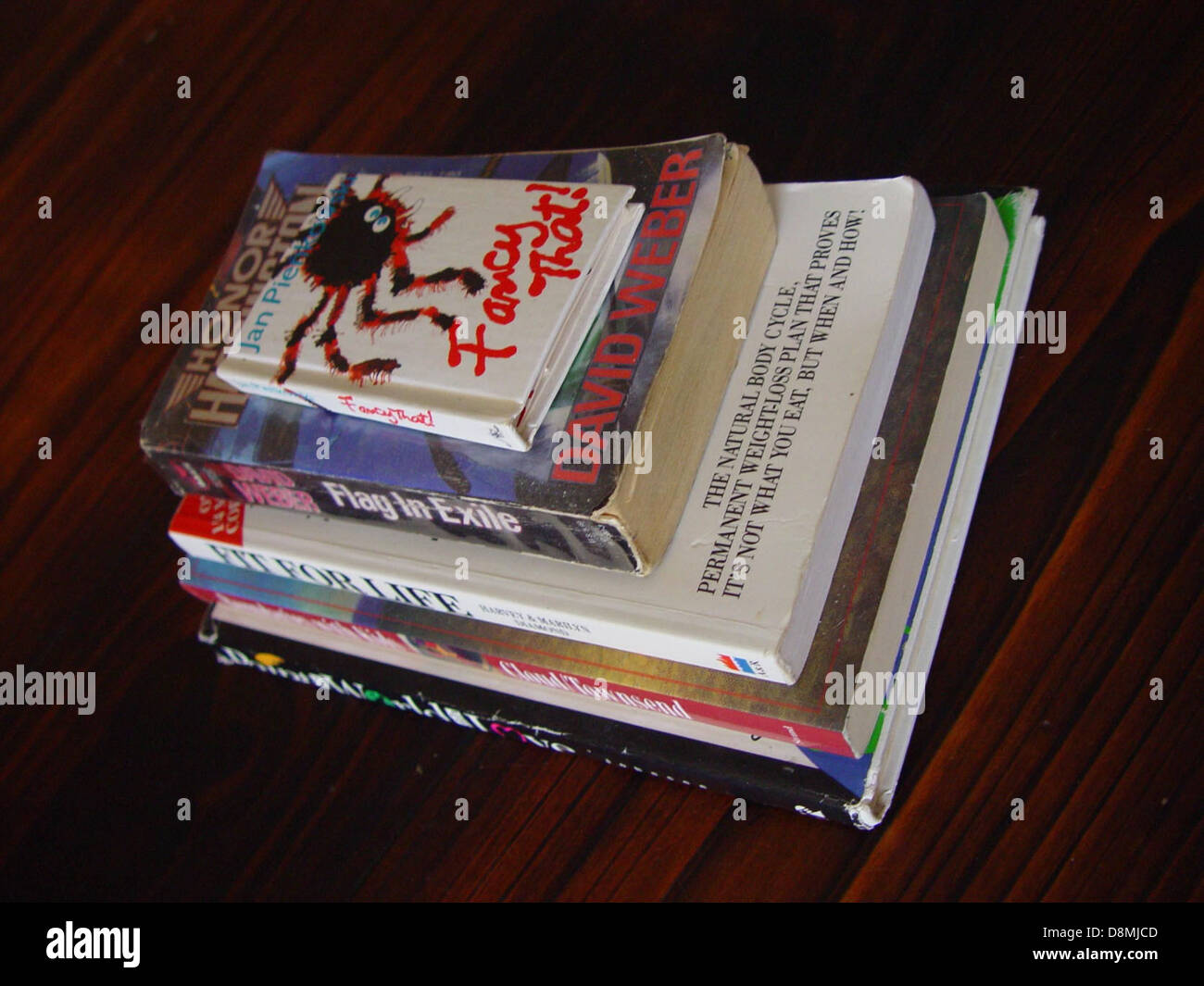 Neatly arranged materials paper hi-res stock photography and images - Alamy