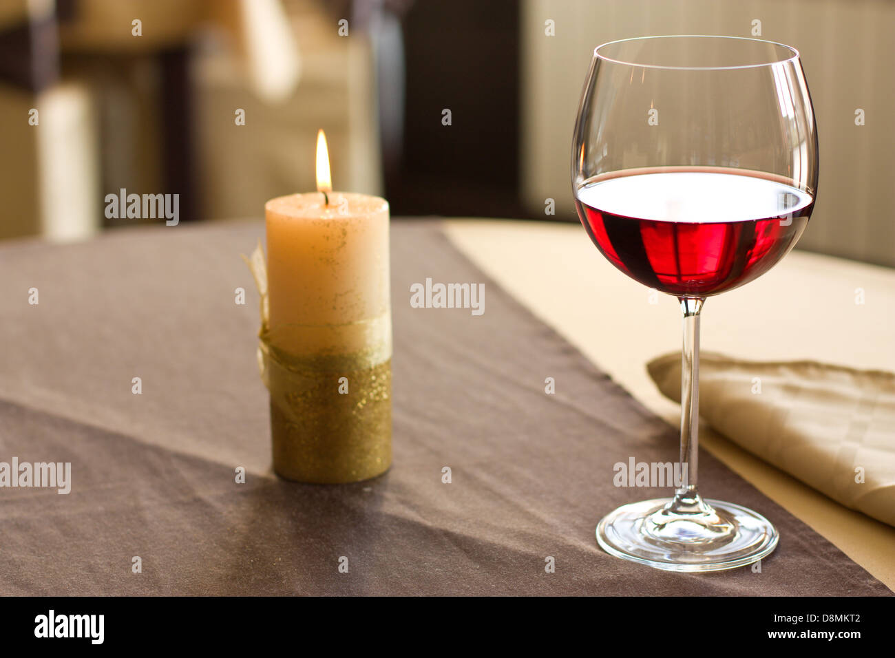 Red Wine on table in restaurant Stock Photo - Alamy