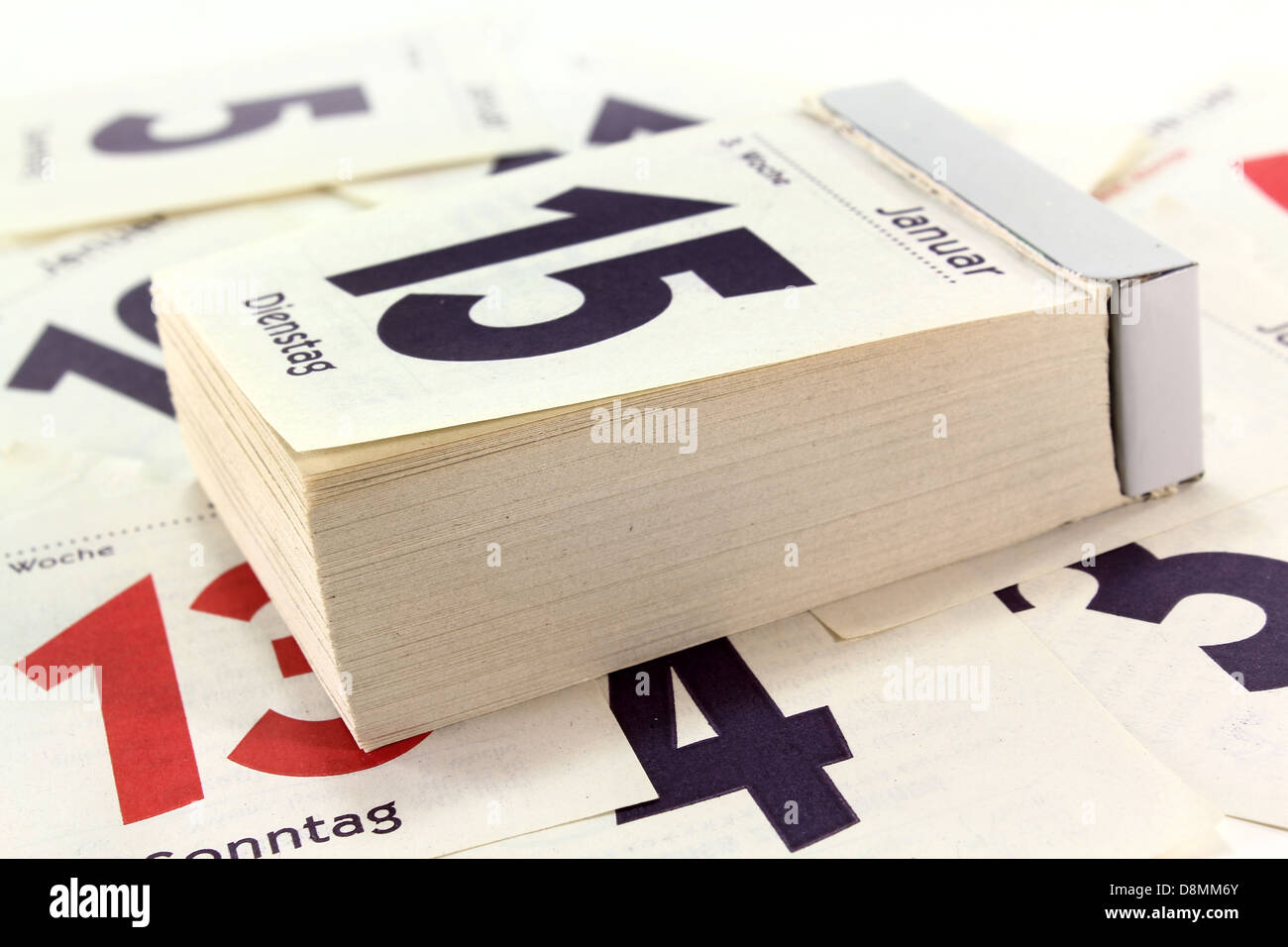 Calendar torn calendar sheets hi-res stock photography and images - Alamy