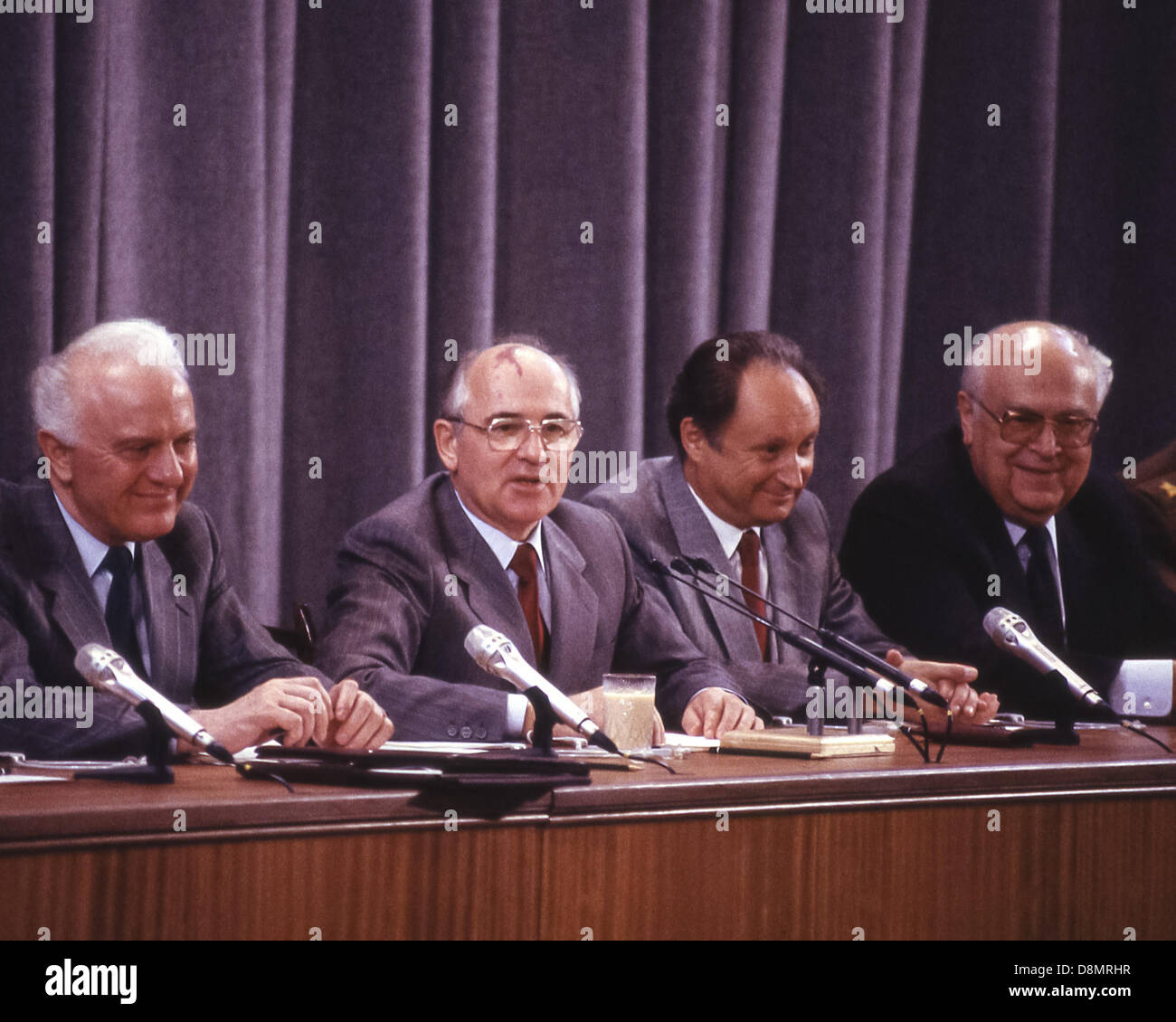 June 3, 1988 - Moscow, RU - Shevardnadze, Gerasimov and Dobrynin laugh ...