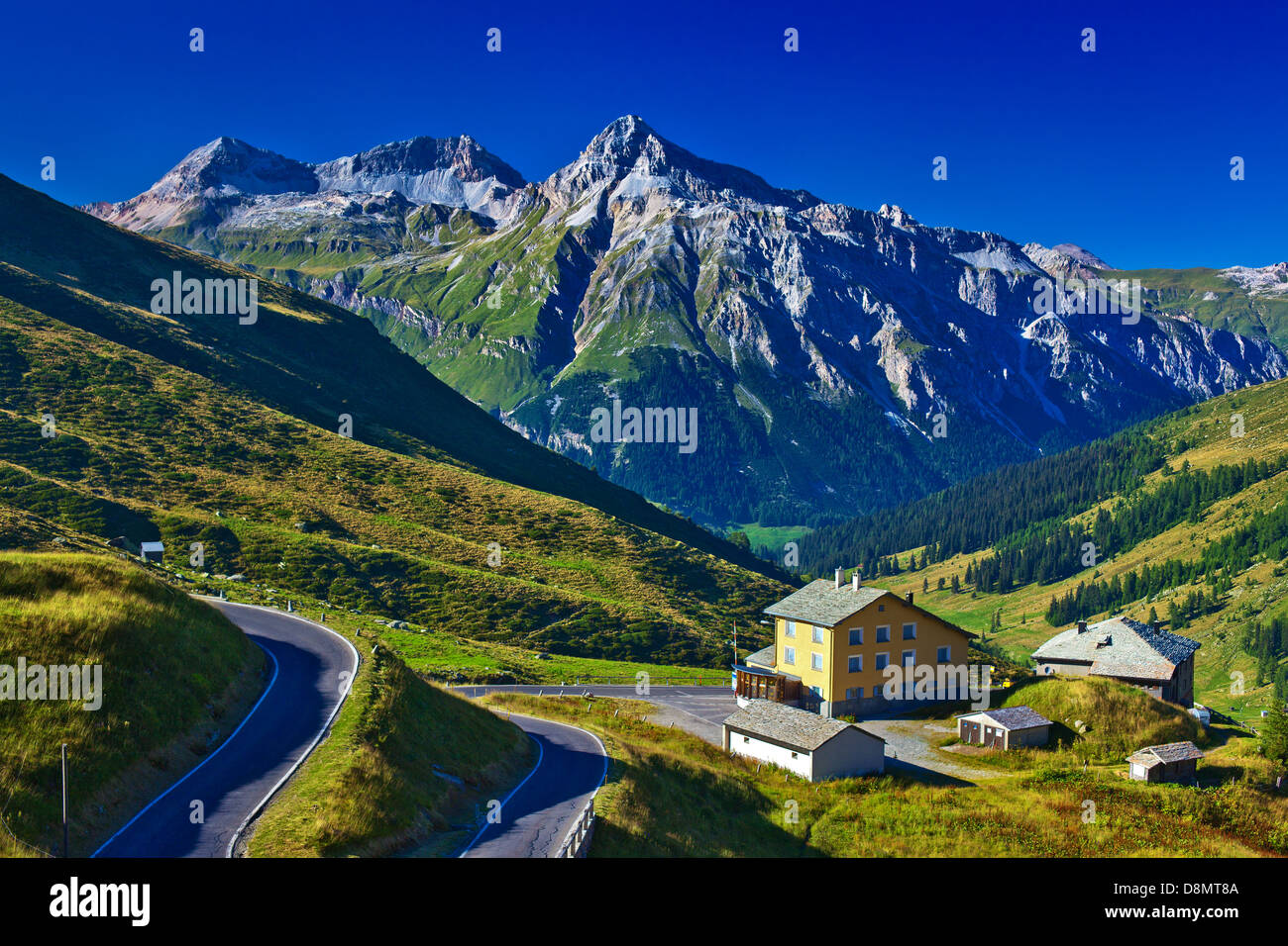 House valley hi-res stock photography and images - Alamy
