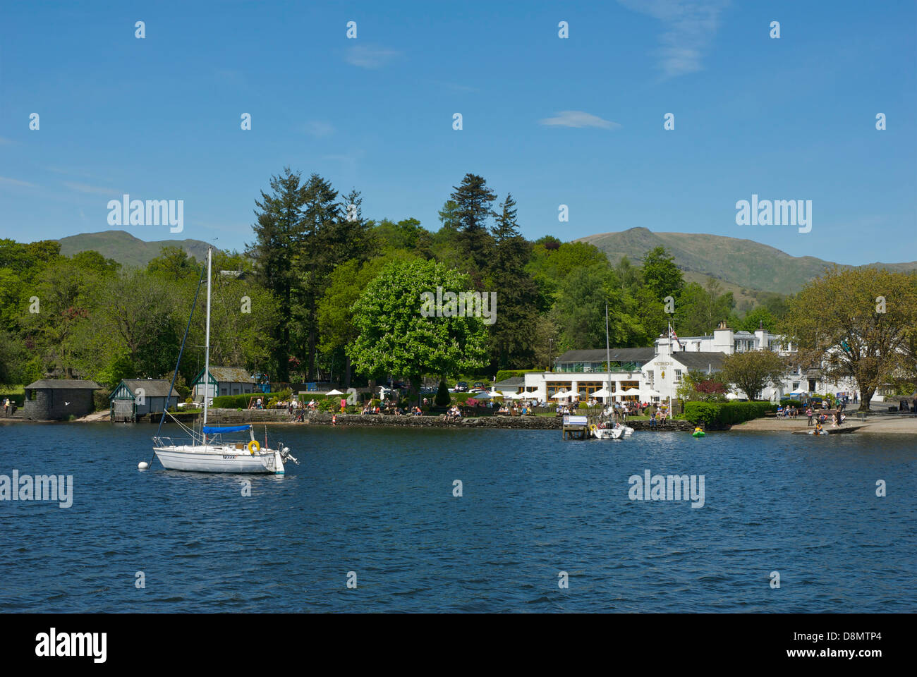 The Wateredge Inn, at Waterhead, Lake Windermere, Lake District ...