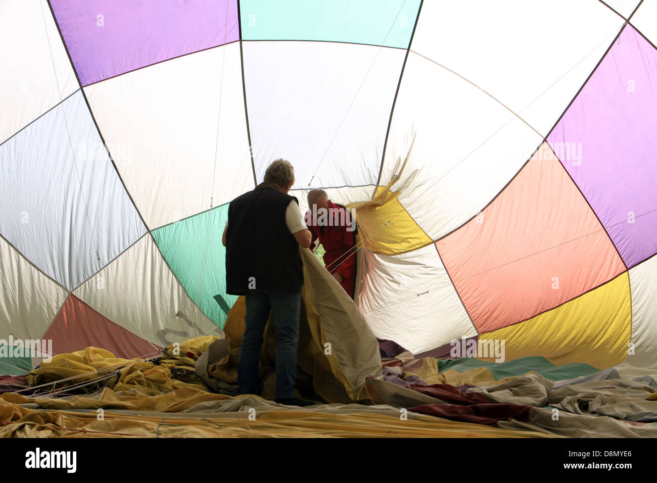 prepairing of a hot-air balloon ride Stock Photo - Alamy